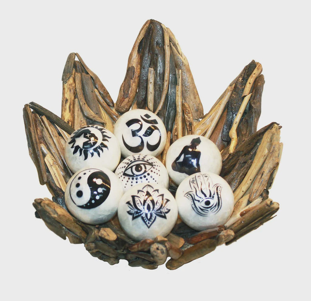 Bic Lighter - Cartoon Characters – Penny Lane Gifts